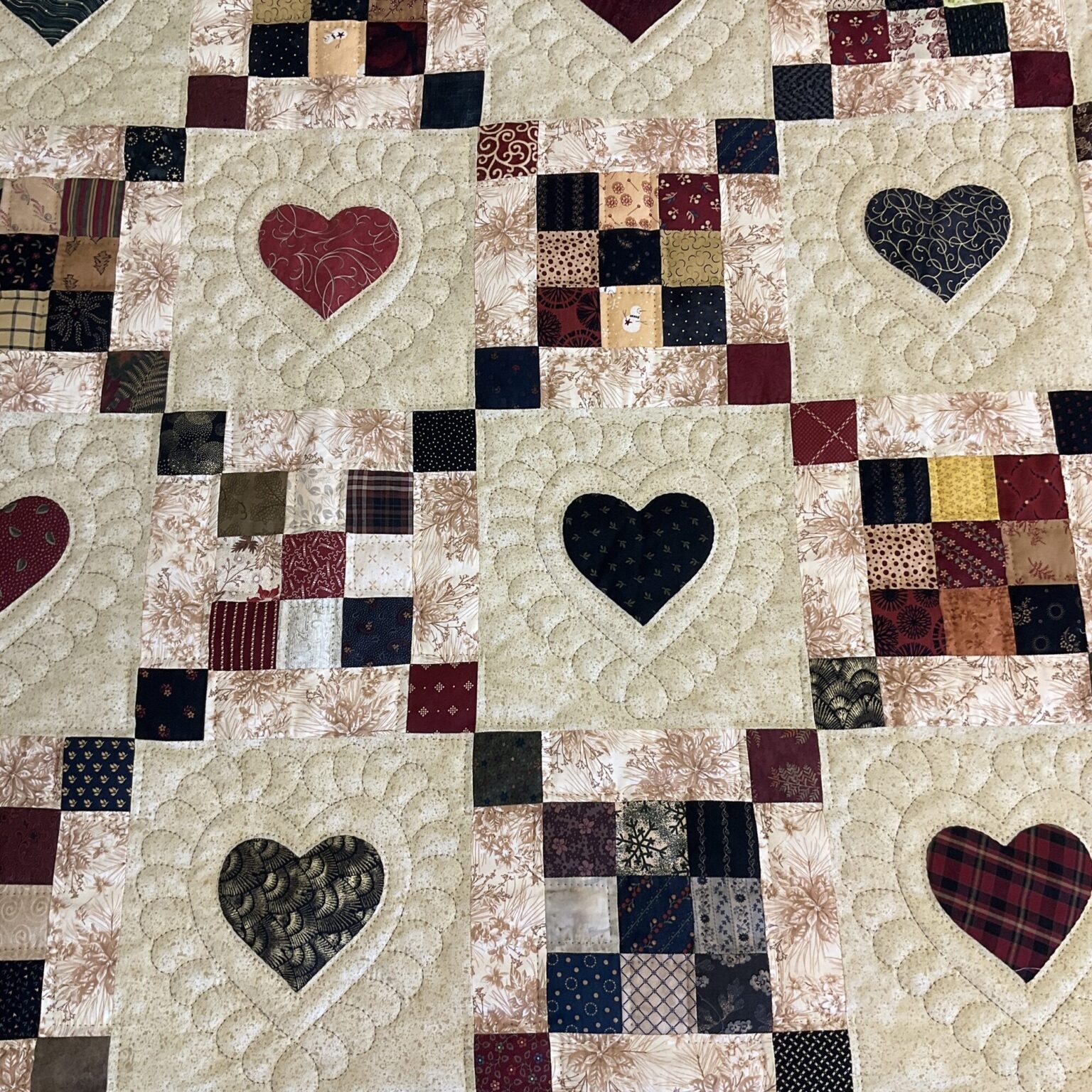 What to Know When Buying a Lancaster County Quilt | Miller's